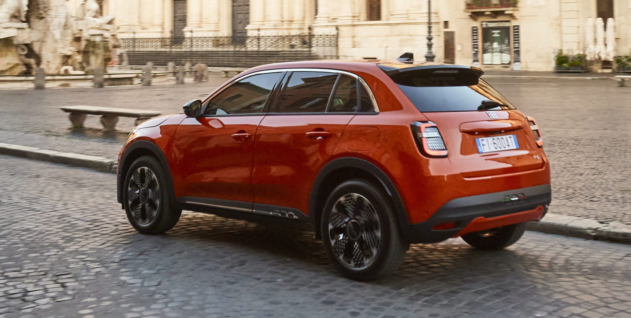 Fiat 600e feiert Premiere: Preise und Verkaufsstart | carwow.de