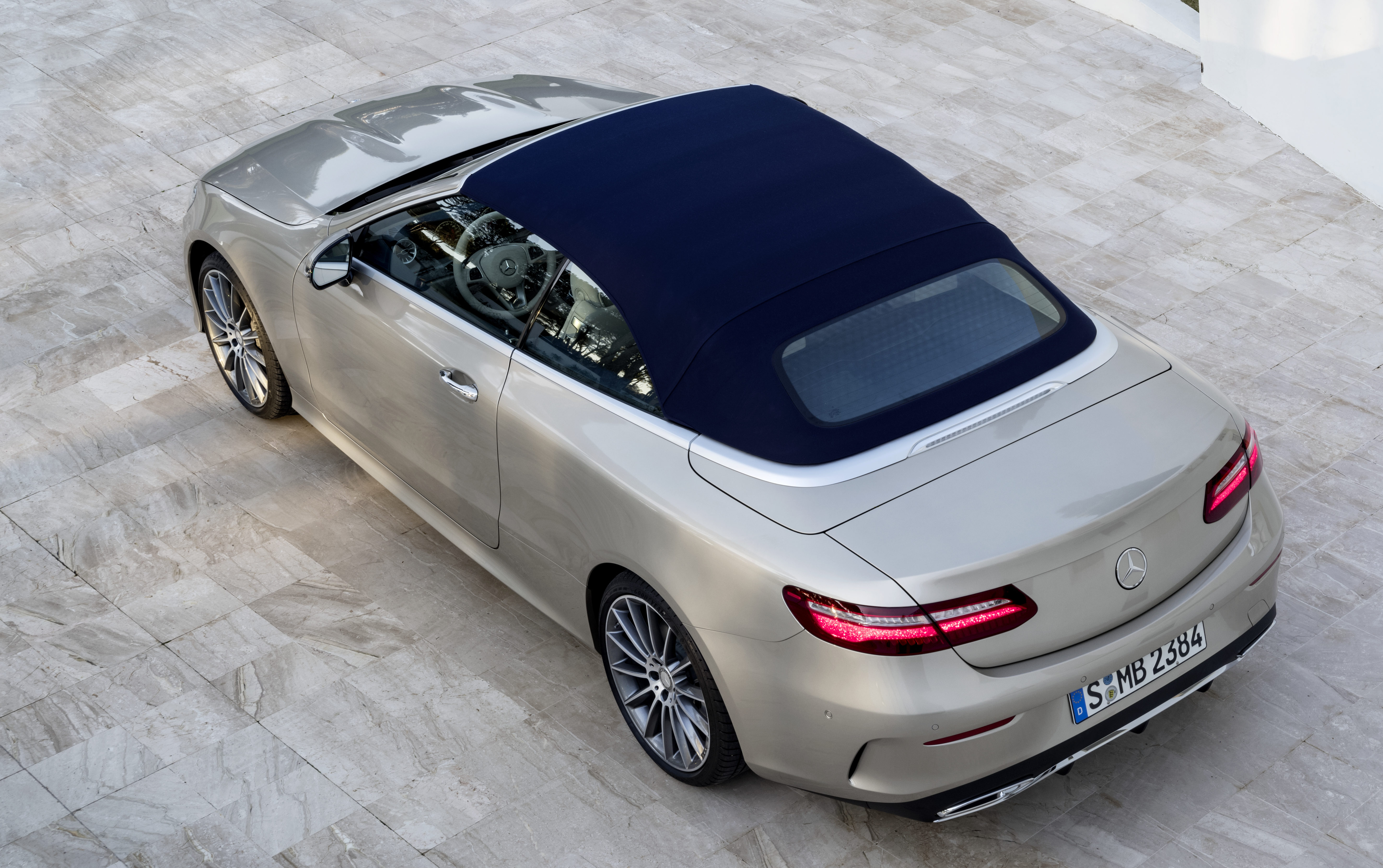 Mercedes-Benz E-Klasse Cabrio Preise, Modelle und Test | carwow.de