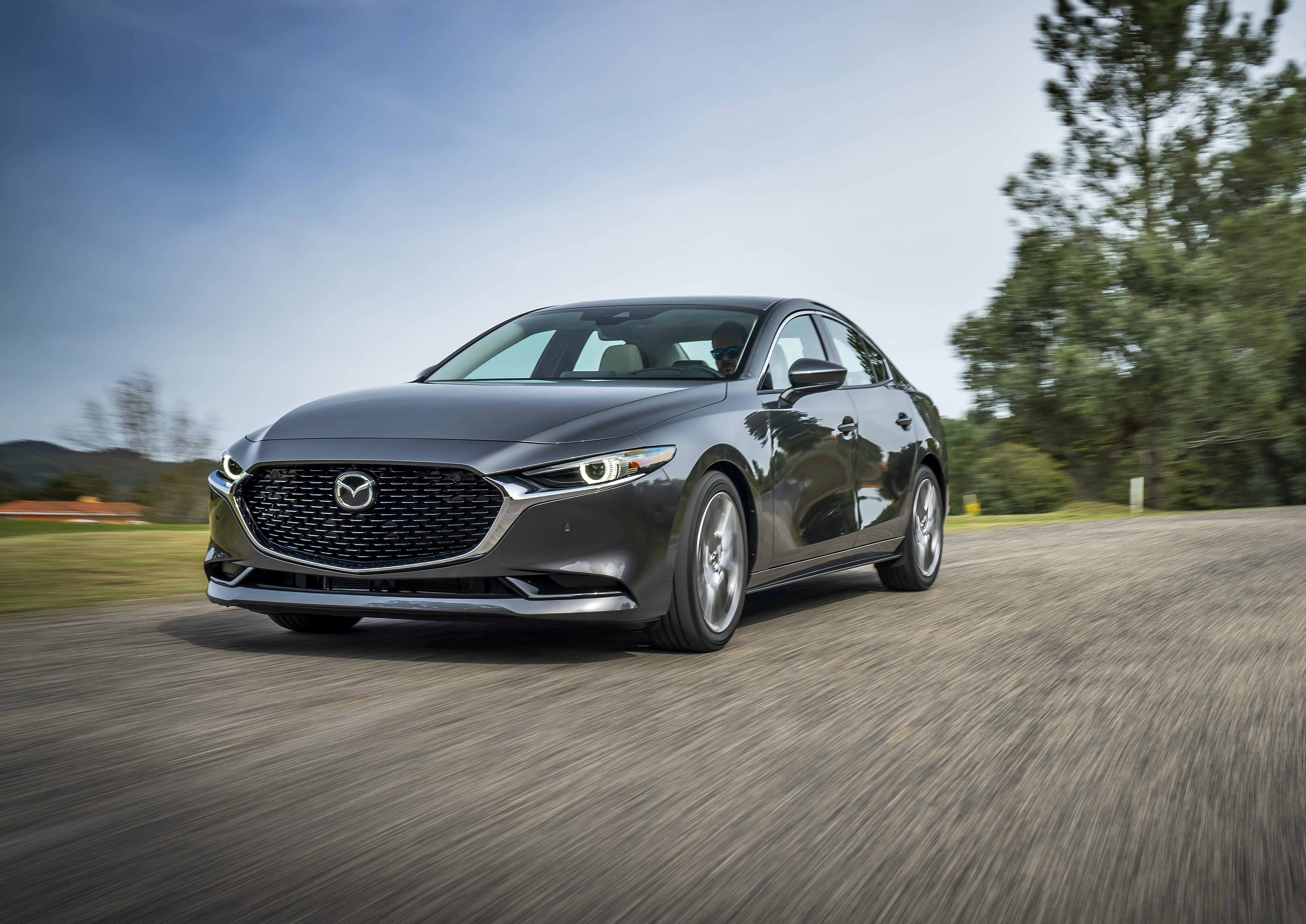 Mazda Mazda3 Limousine Test, technische Daten & Preis | carwow.de
